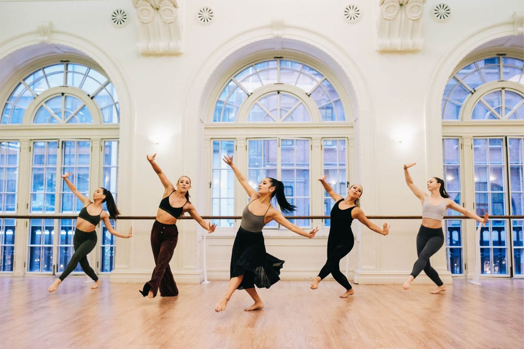 Entertainment | 100% Dance